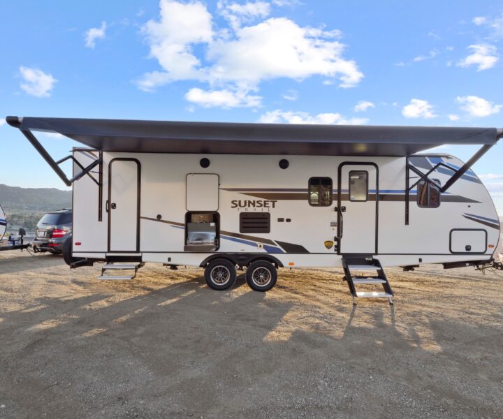 Valencia RV Rentals – RV Rentals